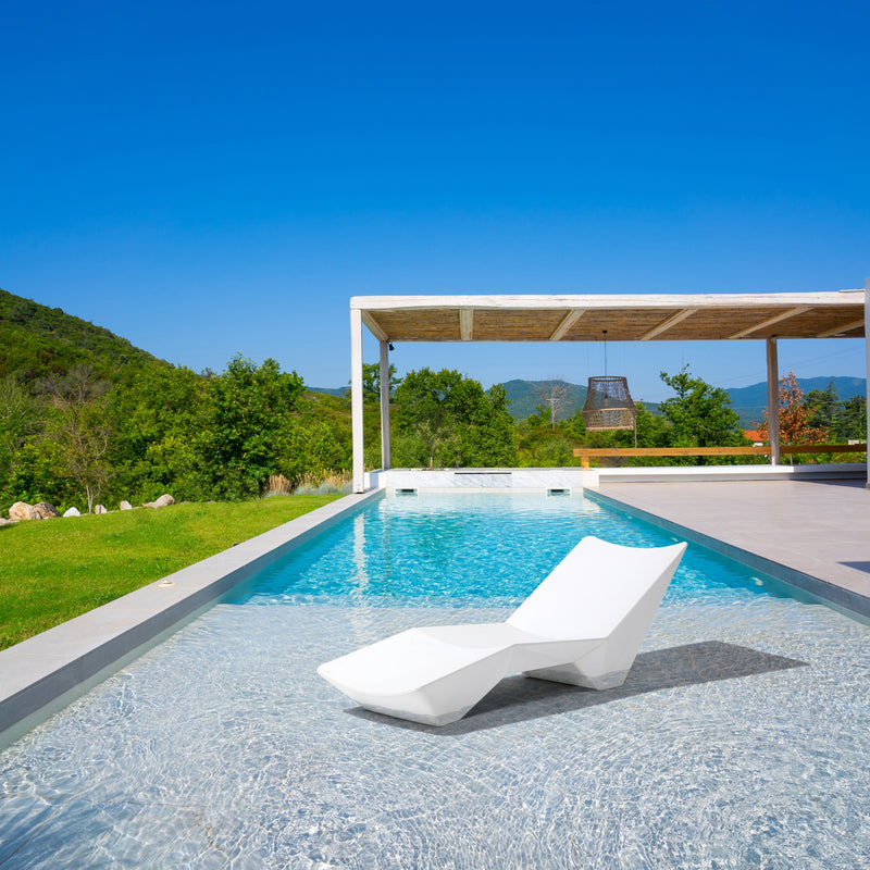 Palm Drift Premium Luxury Pool Lounger Chaise White – Divano Furniture